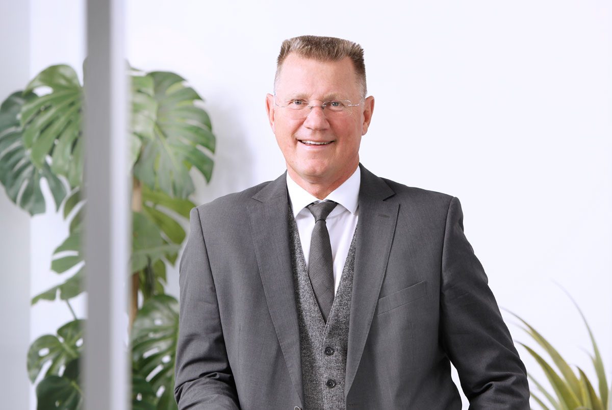 Holger Kronenberg - EKP Engel, Kronenberg & Partner Holger Kronenberg - EKP Engel, Kronenberg & Partner